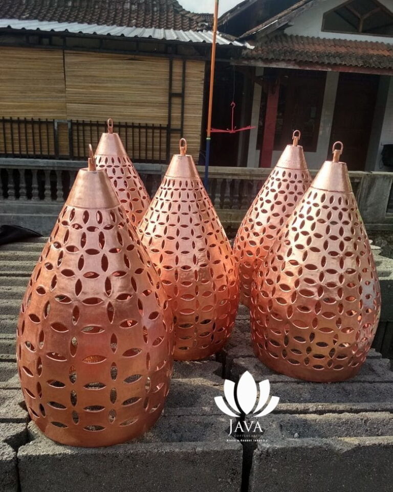 Produksi Lampu Kurungan Tembaga - Gallery Tembaga